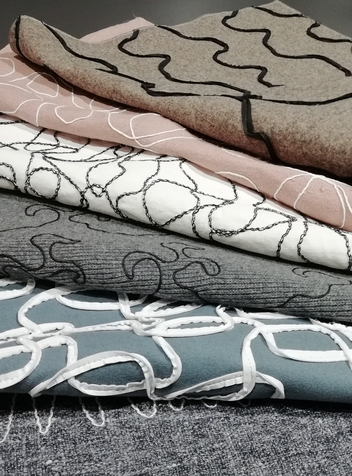 Embroideries | Bisson Bruneel